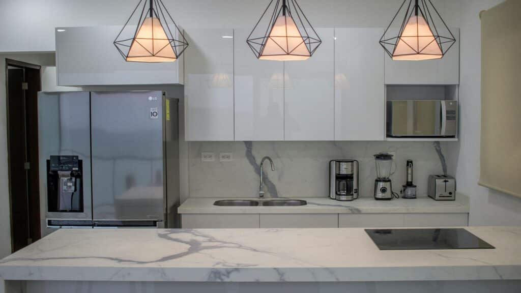 Quartz Countertop Renovation Ideas in Atlanta, GA for Small Kitchens ...